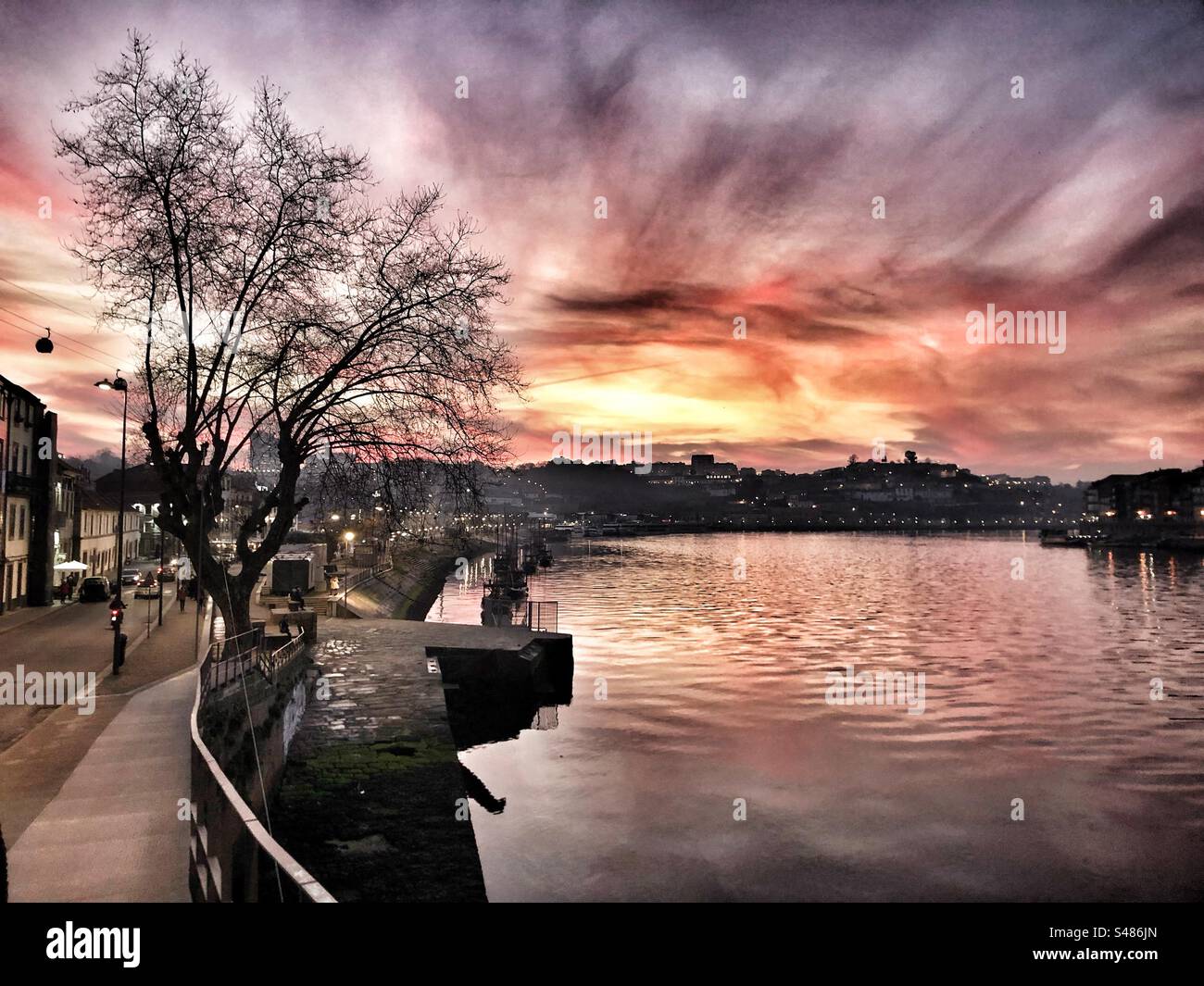 Porto sunset hi-res stock photography and images - Alamy