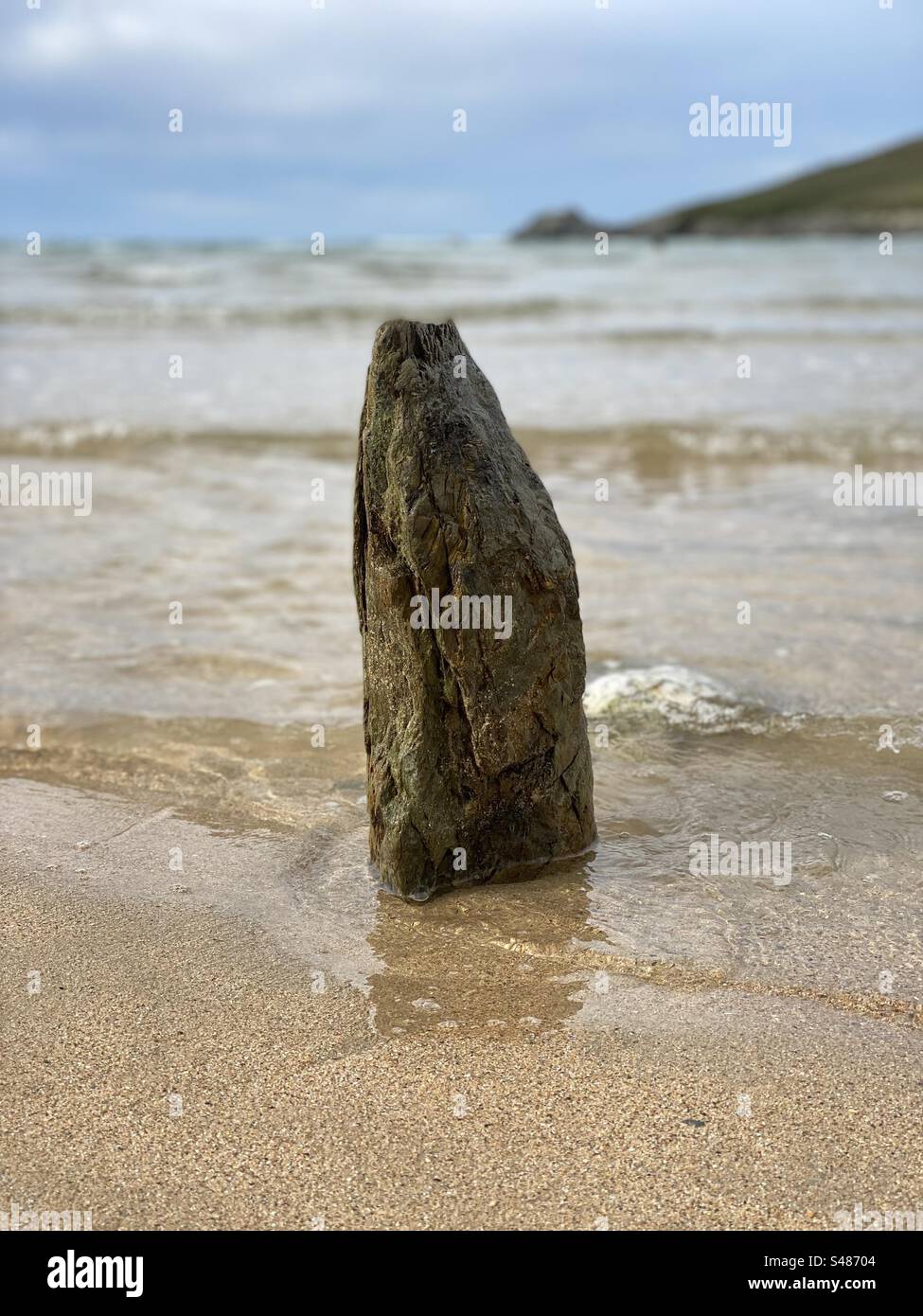 Ripple standing stone hi-res stock photography and images - Alamy