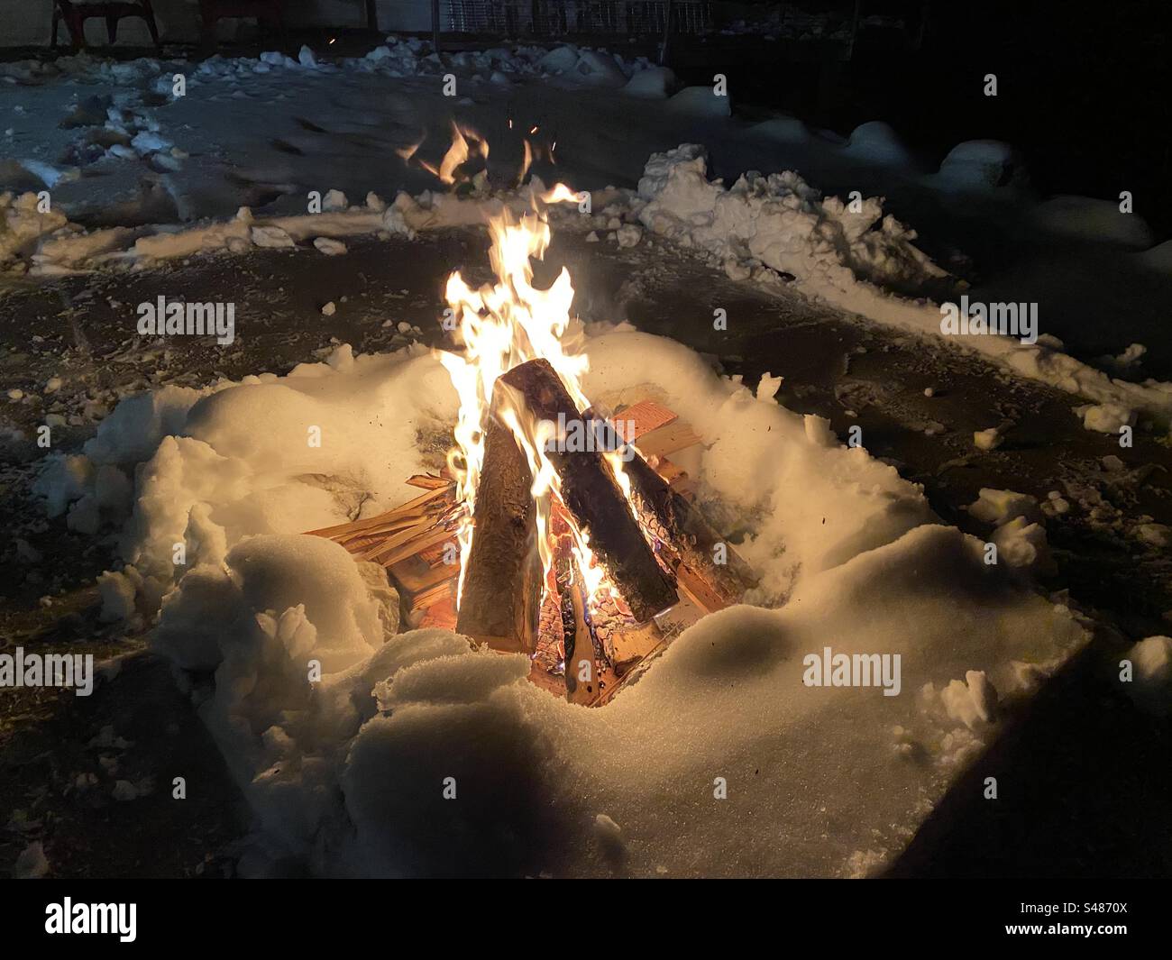 Fire snow hi-res stock photography and images - Alamy