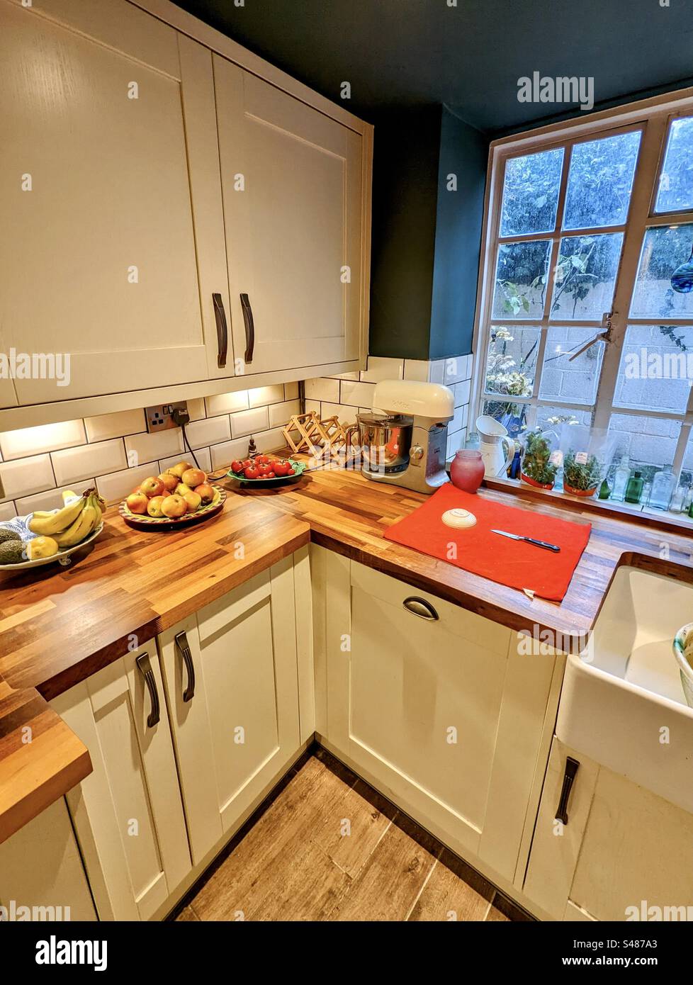 Work surfaces hi-res stock photography and images - Alamy
