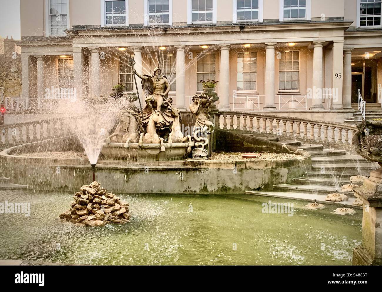 Cheltenham fountain hi-res stock photography and images - Alamy