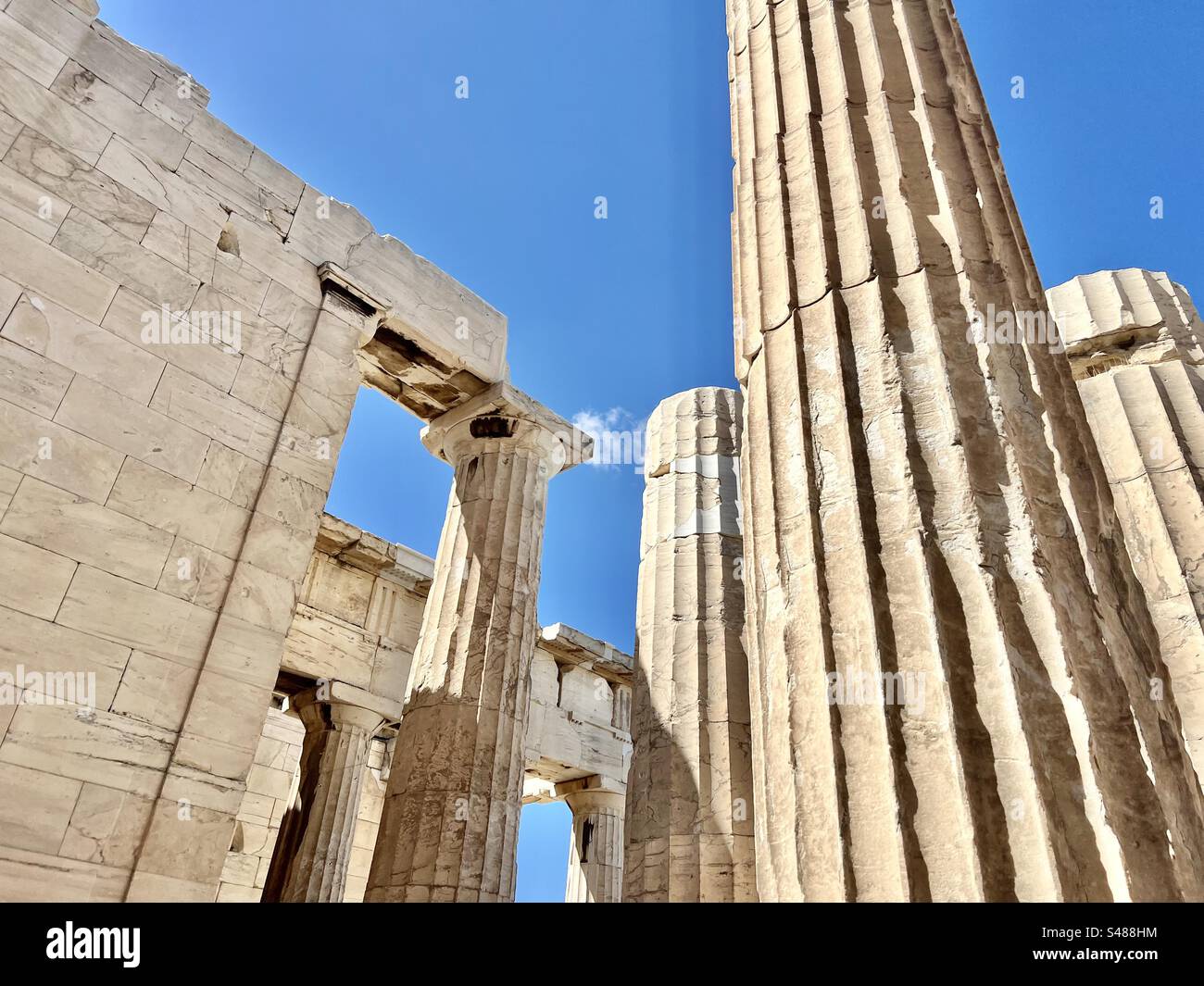 Beutiful ancient masonry work at the ancient archaeological Acropolis ...