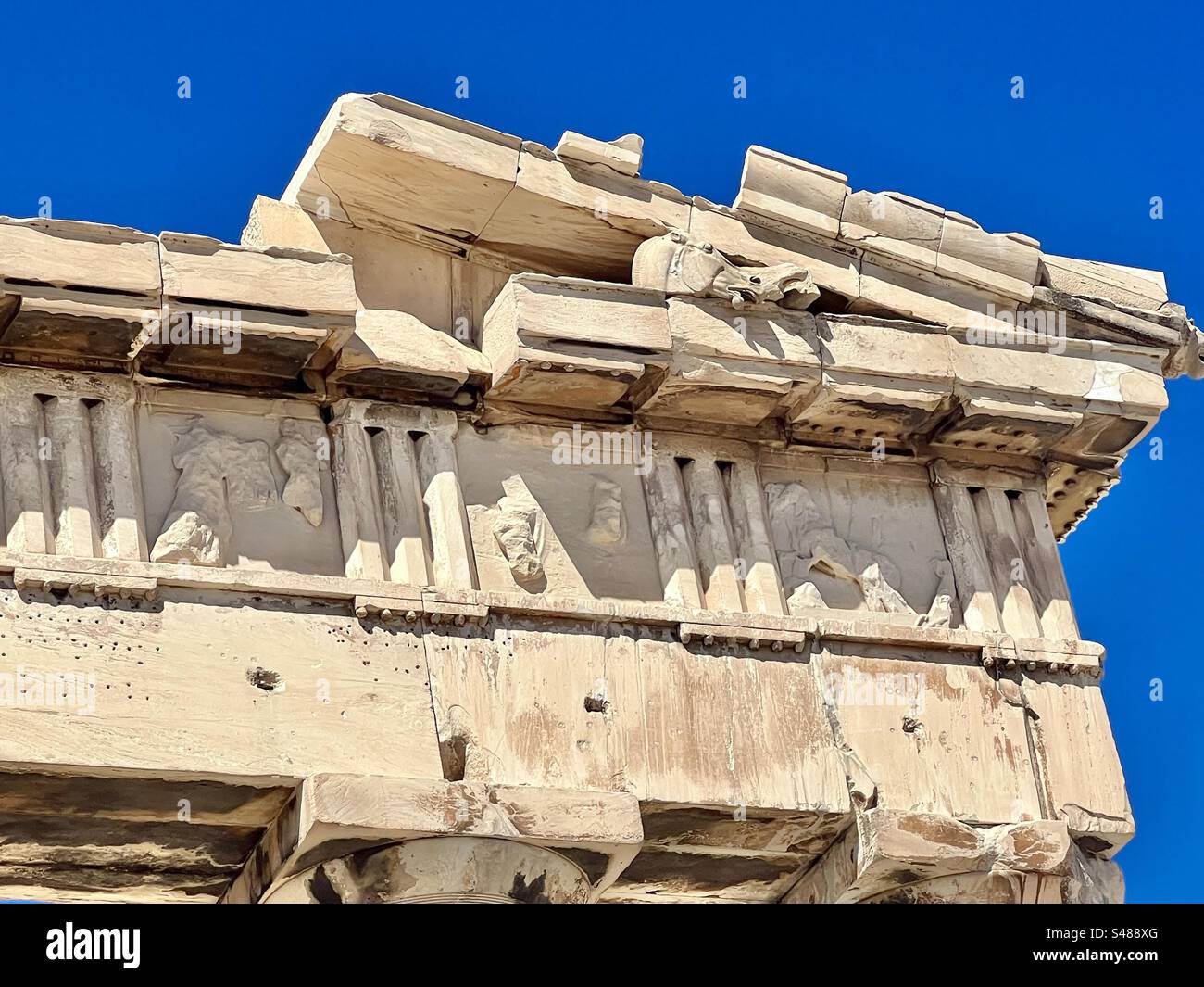 Details of The Parthenon frieze, a high-relief Pentelic marble ...