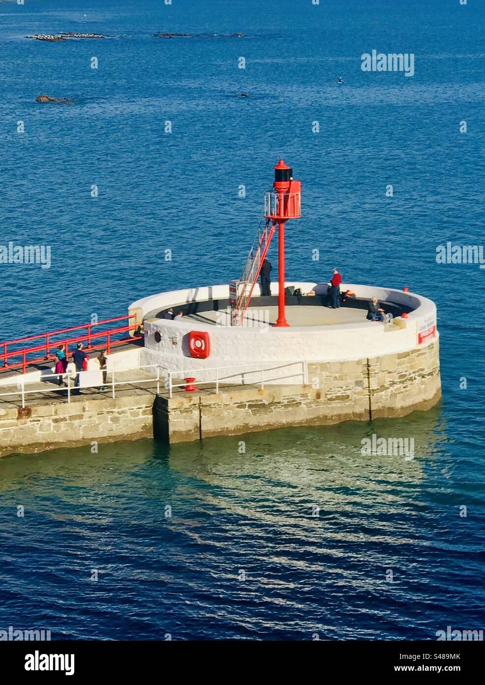 Looe Banjo pier North East Cornwall Stock Photo - Alamy