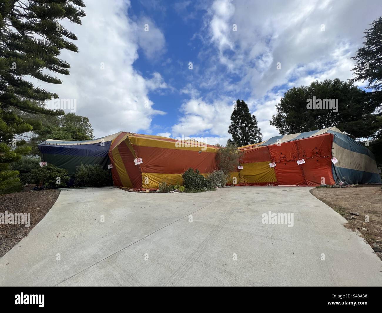 Tented house for termite treatment Stock Photo - Alamy