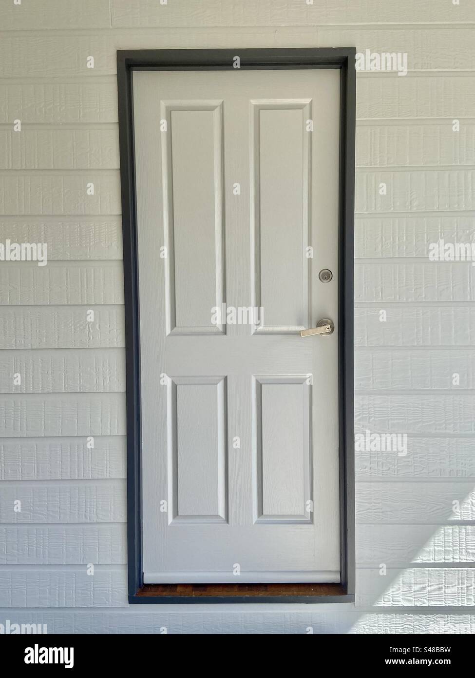 Weather board hi-res stock photography and images - Alamy