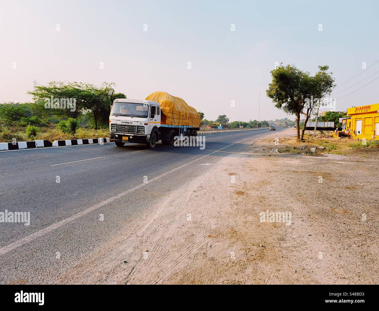 Indian highways hi-res stock photography and images - Alamy