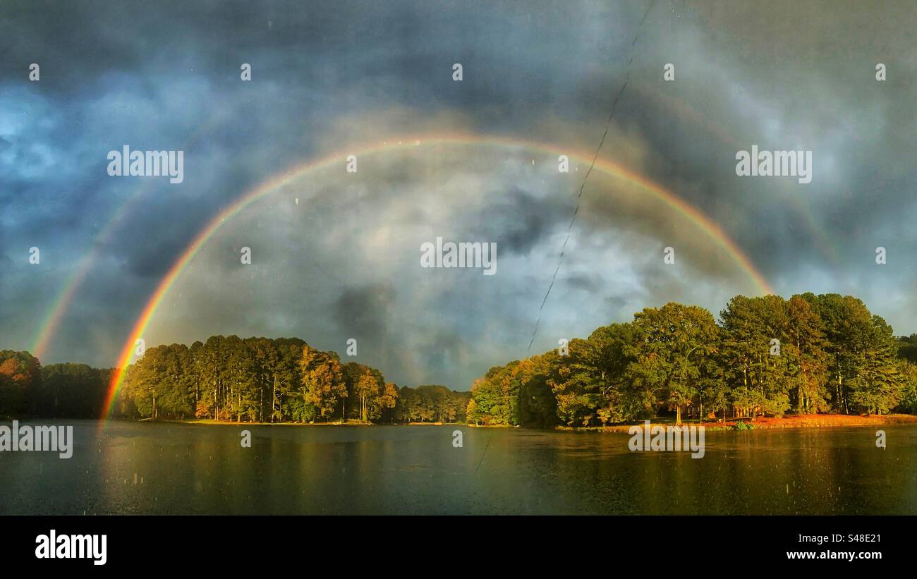 Rainbow lake hi-res stock photography and images - Alamy