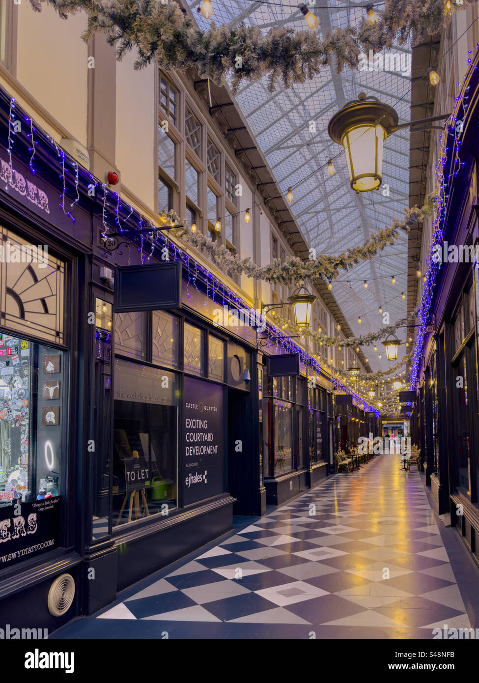 Duke Street Arcade Cardiff Stock Photo - Alamy