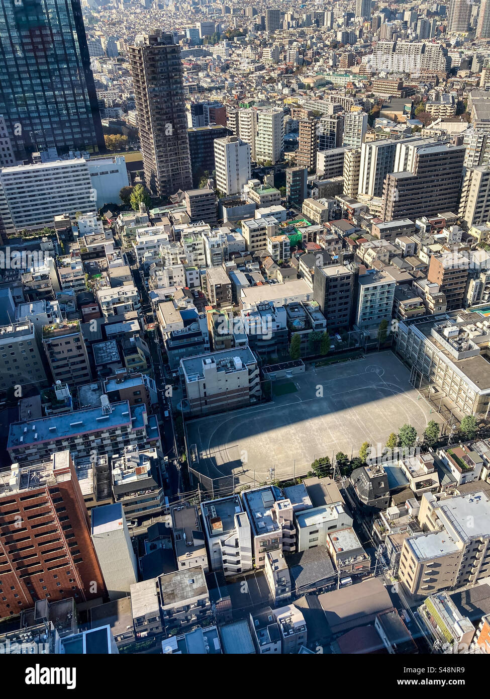 Tokyo from above hi-res stock photography and images - Alamy