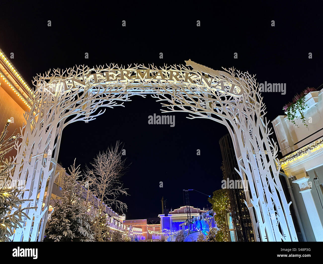The entrance to the winter market ( Christmas market) at Liseberg theme ...