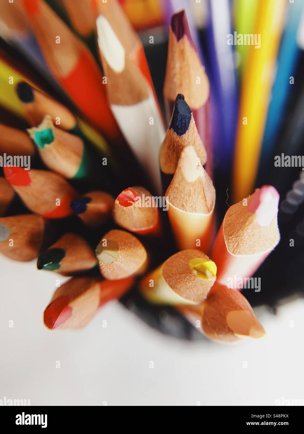 Bunch pencils hi-res stock photography and images - Alamy