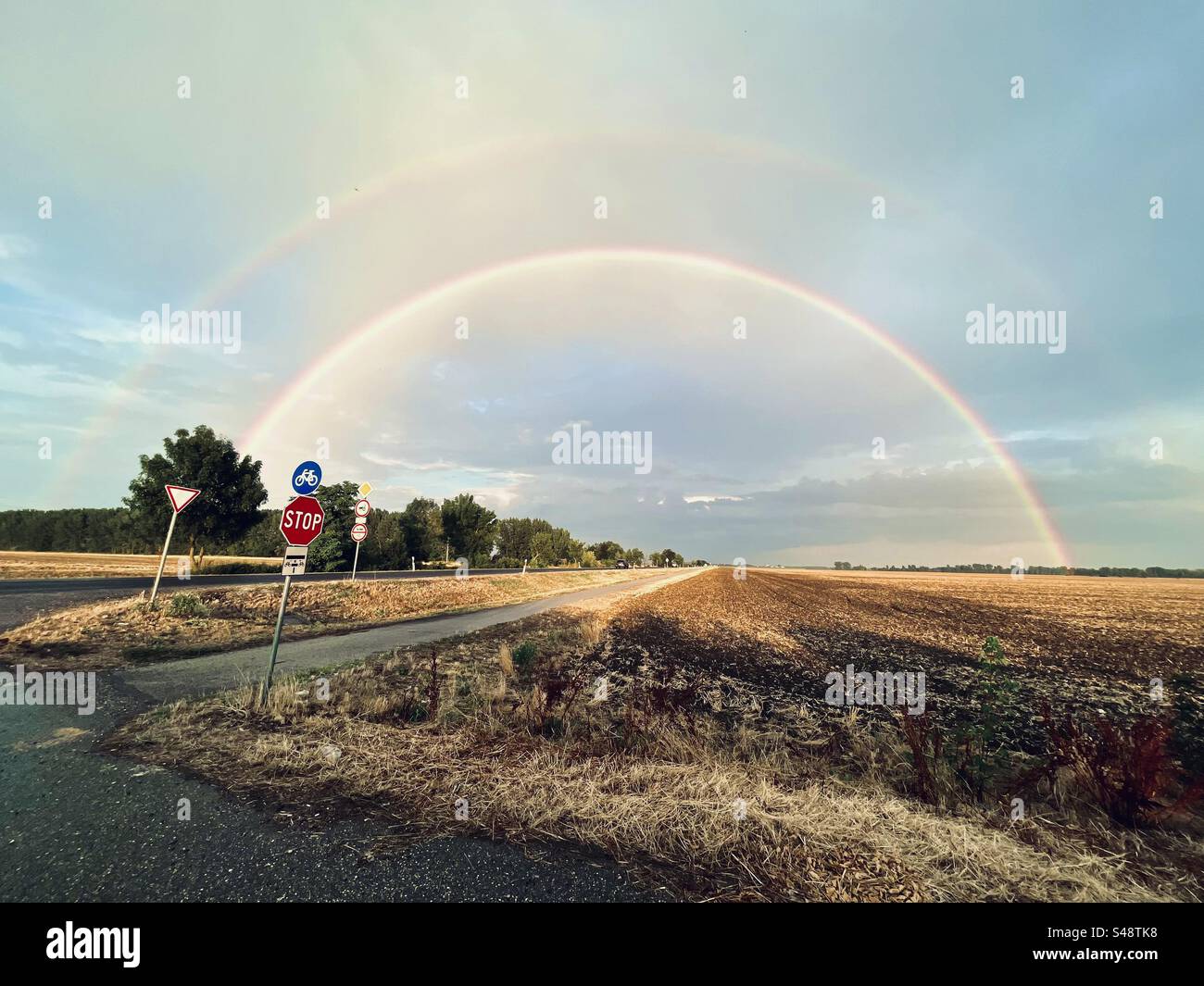 Rainbow double rainbow hi-res stock photography and images - Alamy