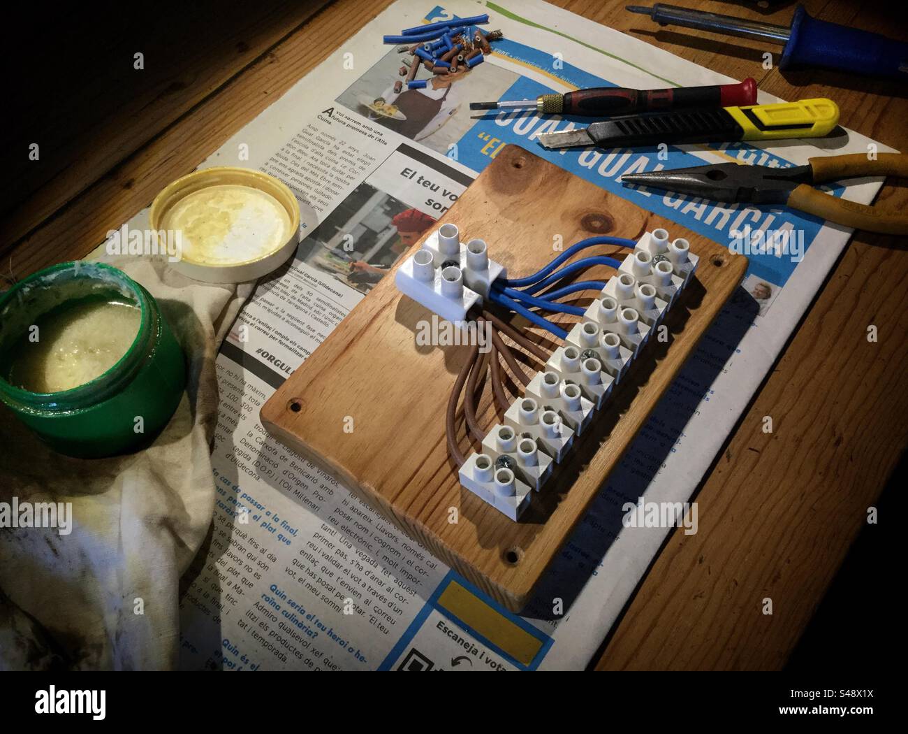 Homemade wiring, Catalonia, Spain Stock Photo - Alamy