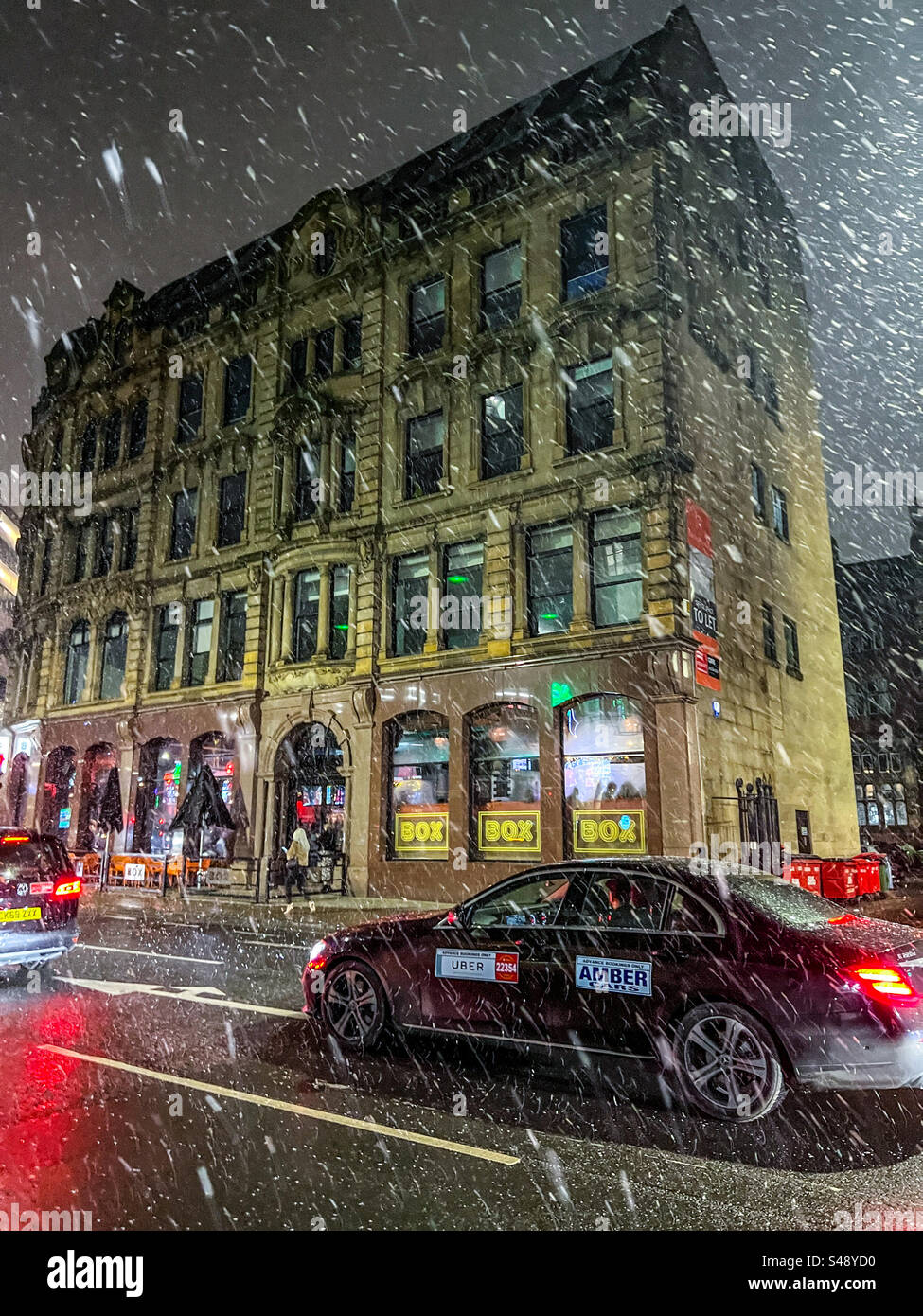Snow in Leeds City Centre on infirmary street Stock Photo - Alamy