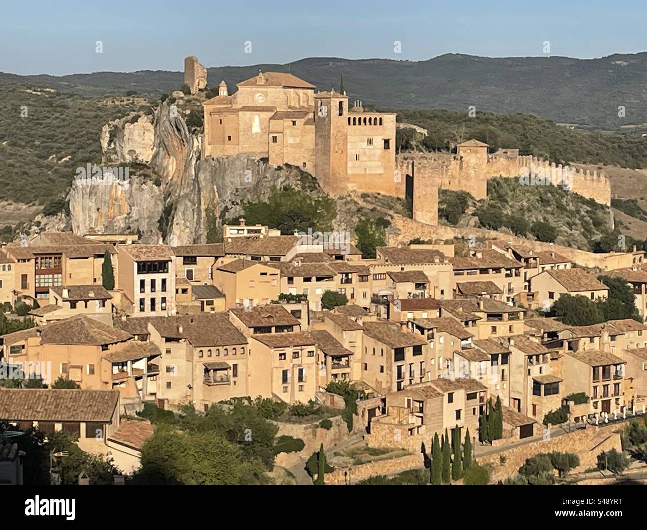 Alquézar hi-res stock photography and images - Alamy