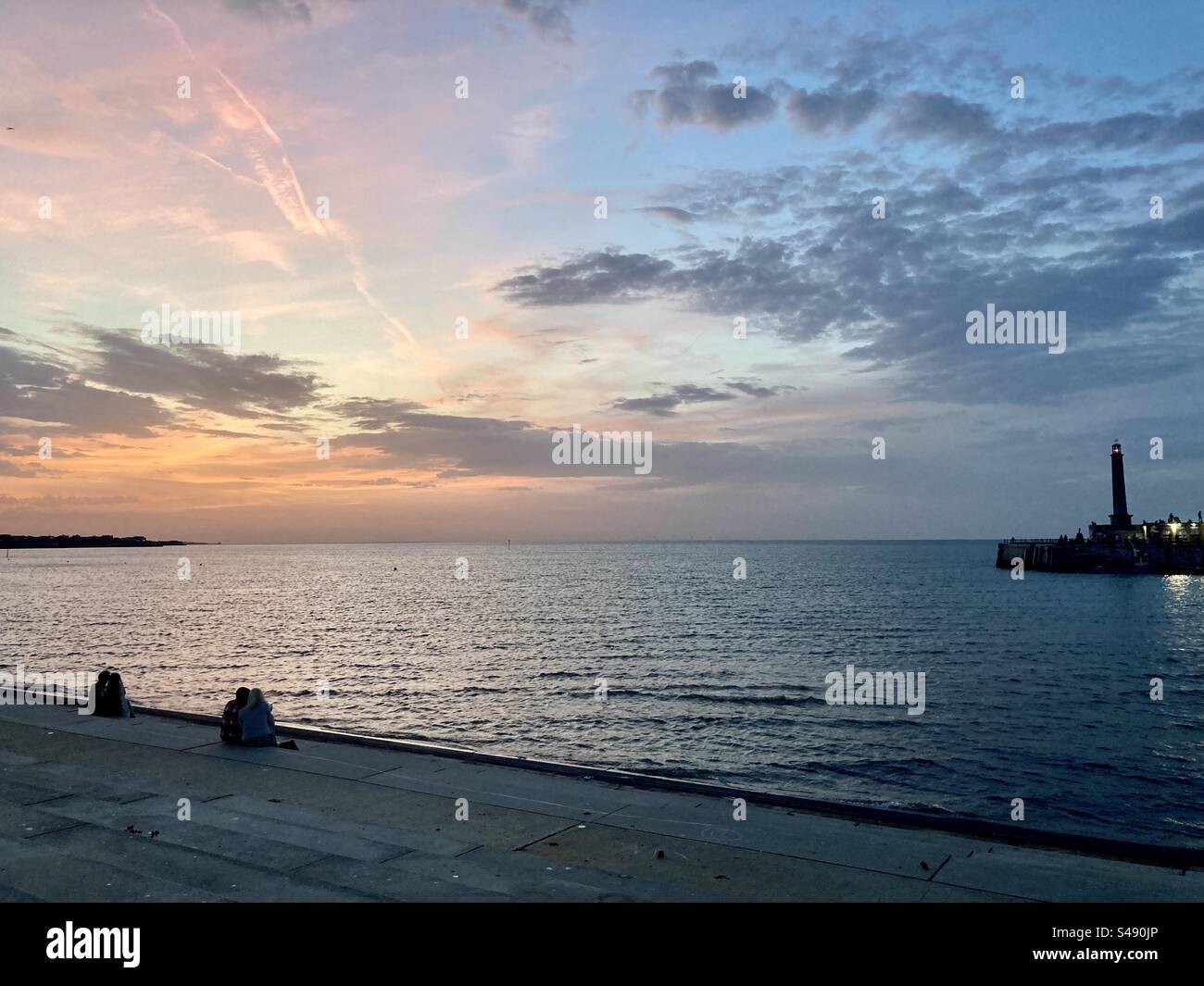 Sea skies hi-res stock photography and images - Alamy