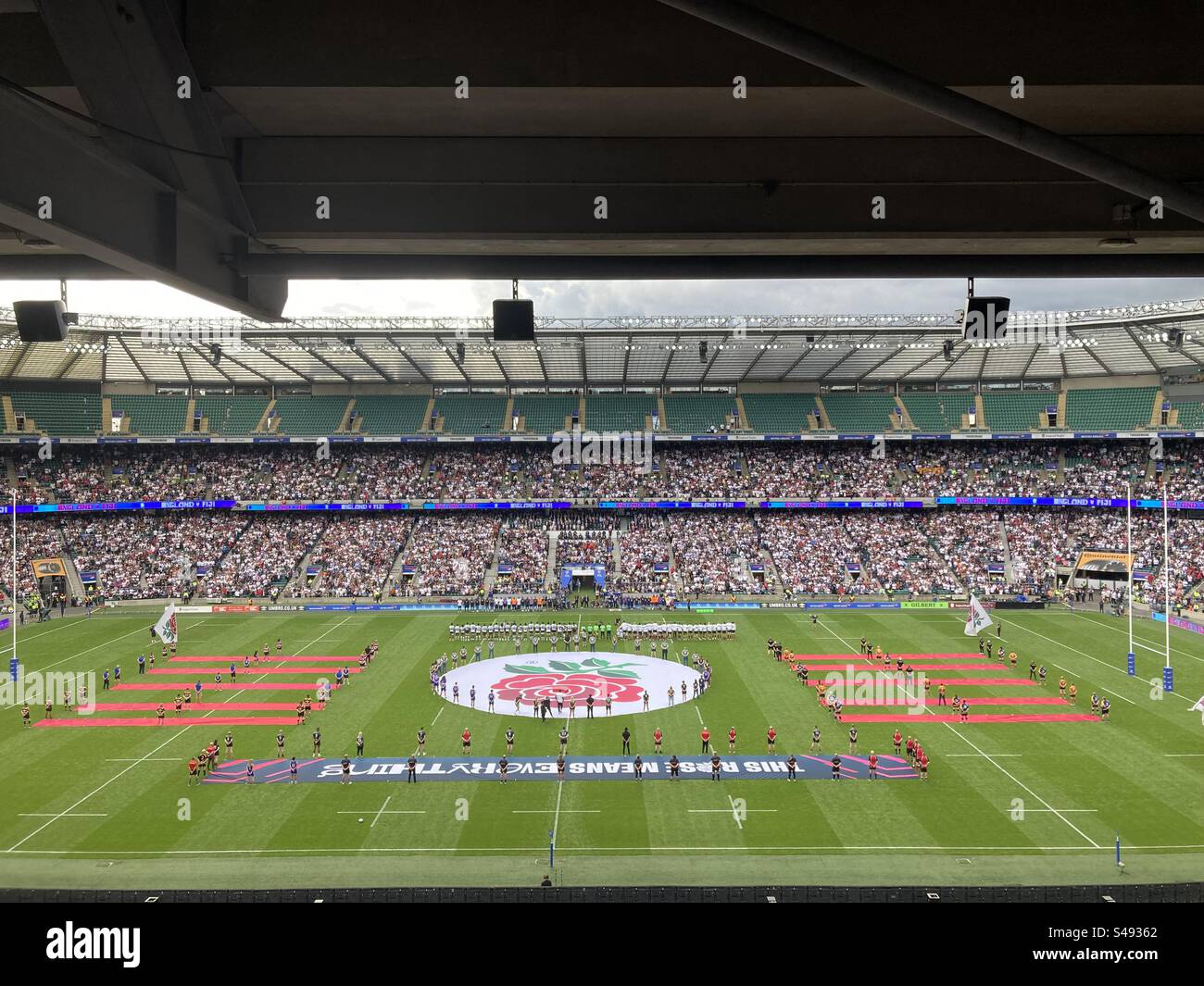 Rugby twickenham stadium hi-res stock photography and images - Alamy
