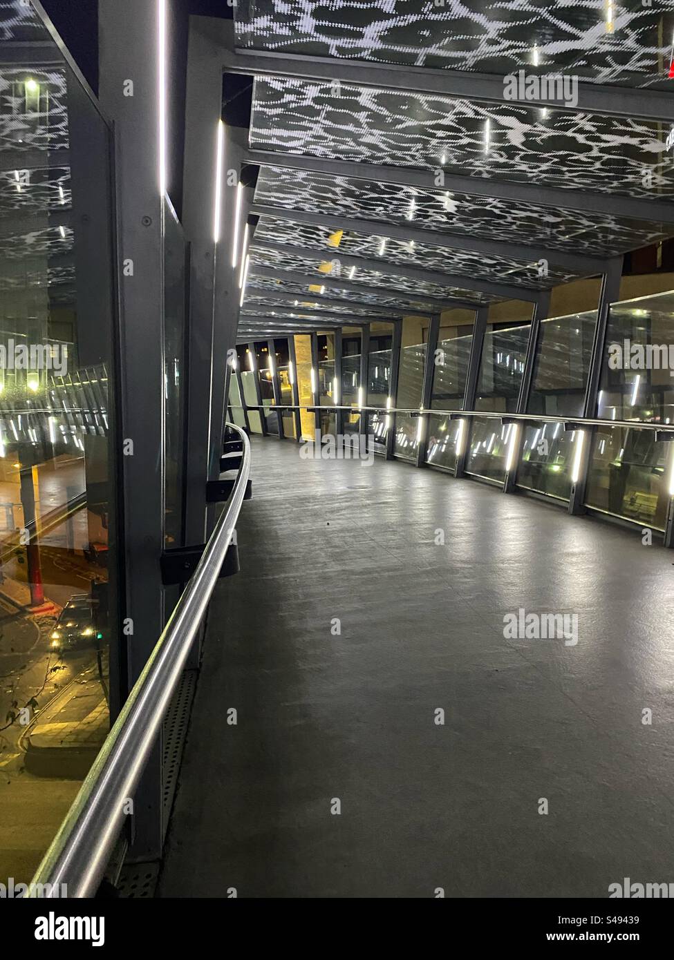 A photo of the Link Bridge in Cabot Circus Stock Photo - Alamy