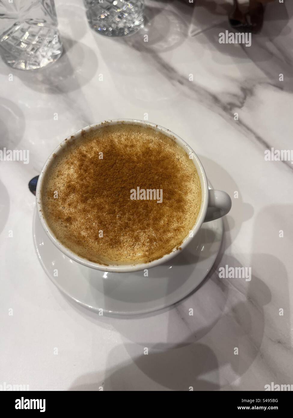 Chai café hi-res stock photography and images - Alamy