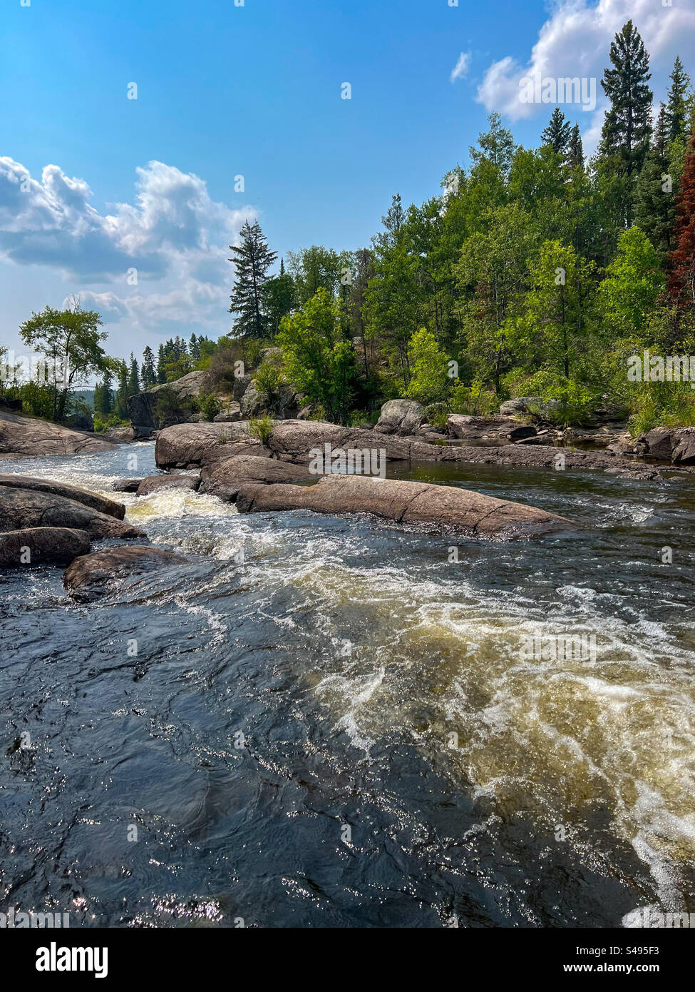 Tulabi falls hi-res stock photography and images - Alamy