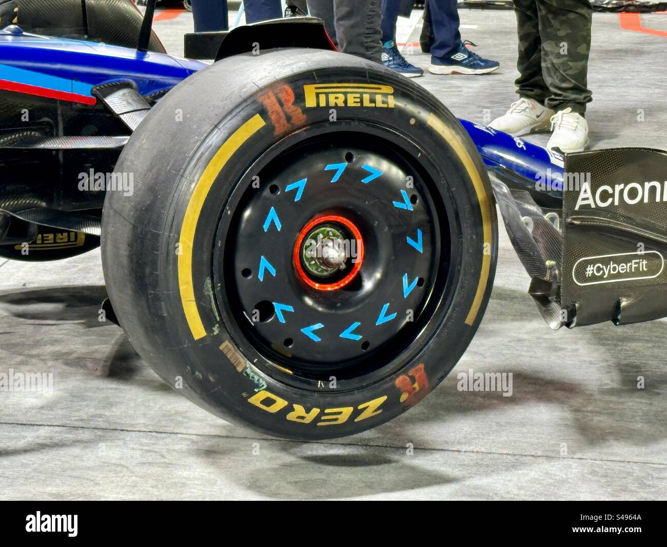 Williams Racing F1 wheel Stock Photo - Alamy