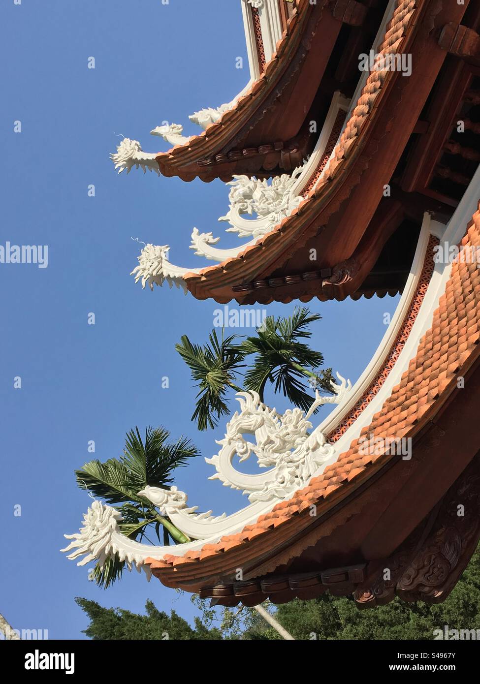 Perfume pagoda hi-res stock photography and images - Alamy