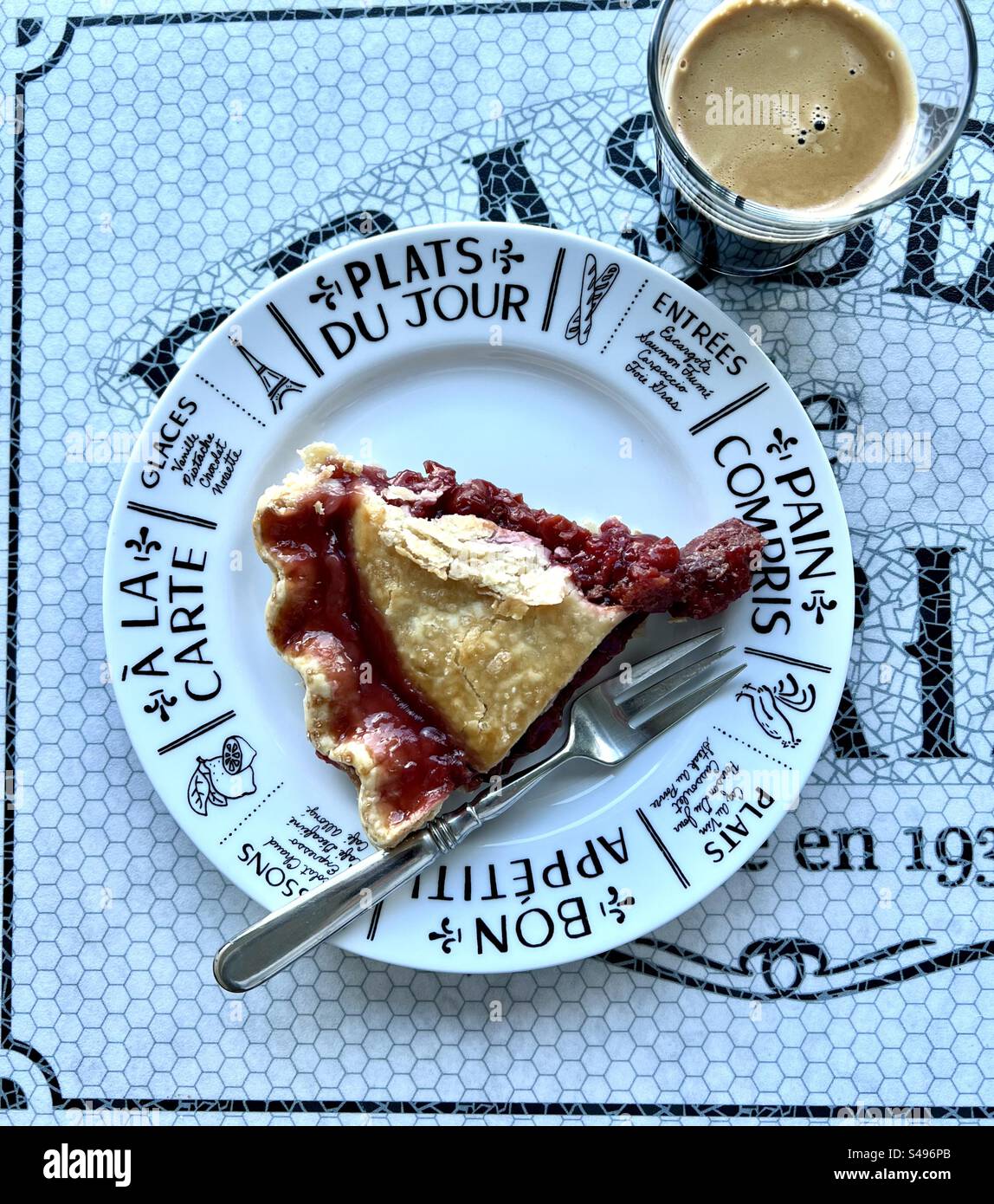 French themed plate hi-res stock photography and images - Alamy