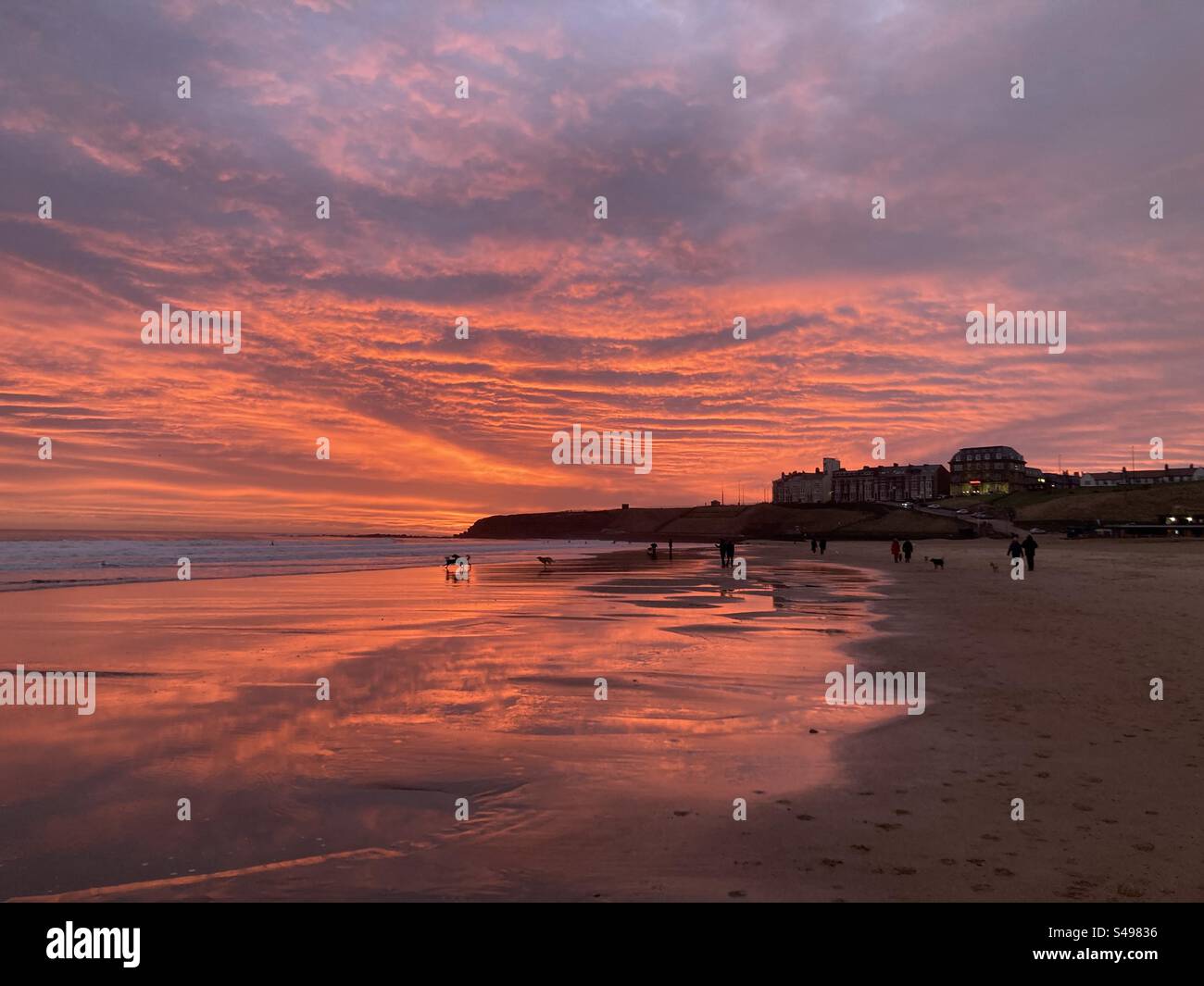Longsands hi-res stock photography and images - Alamy