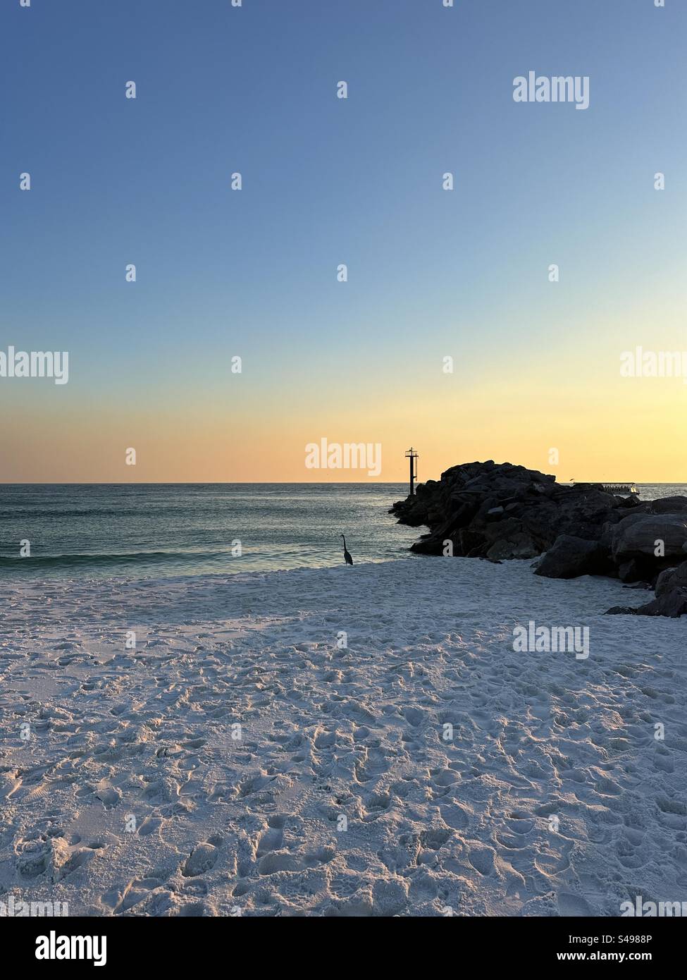 Destin sunset hi-res stock photography and images - Alamy