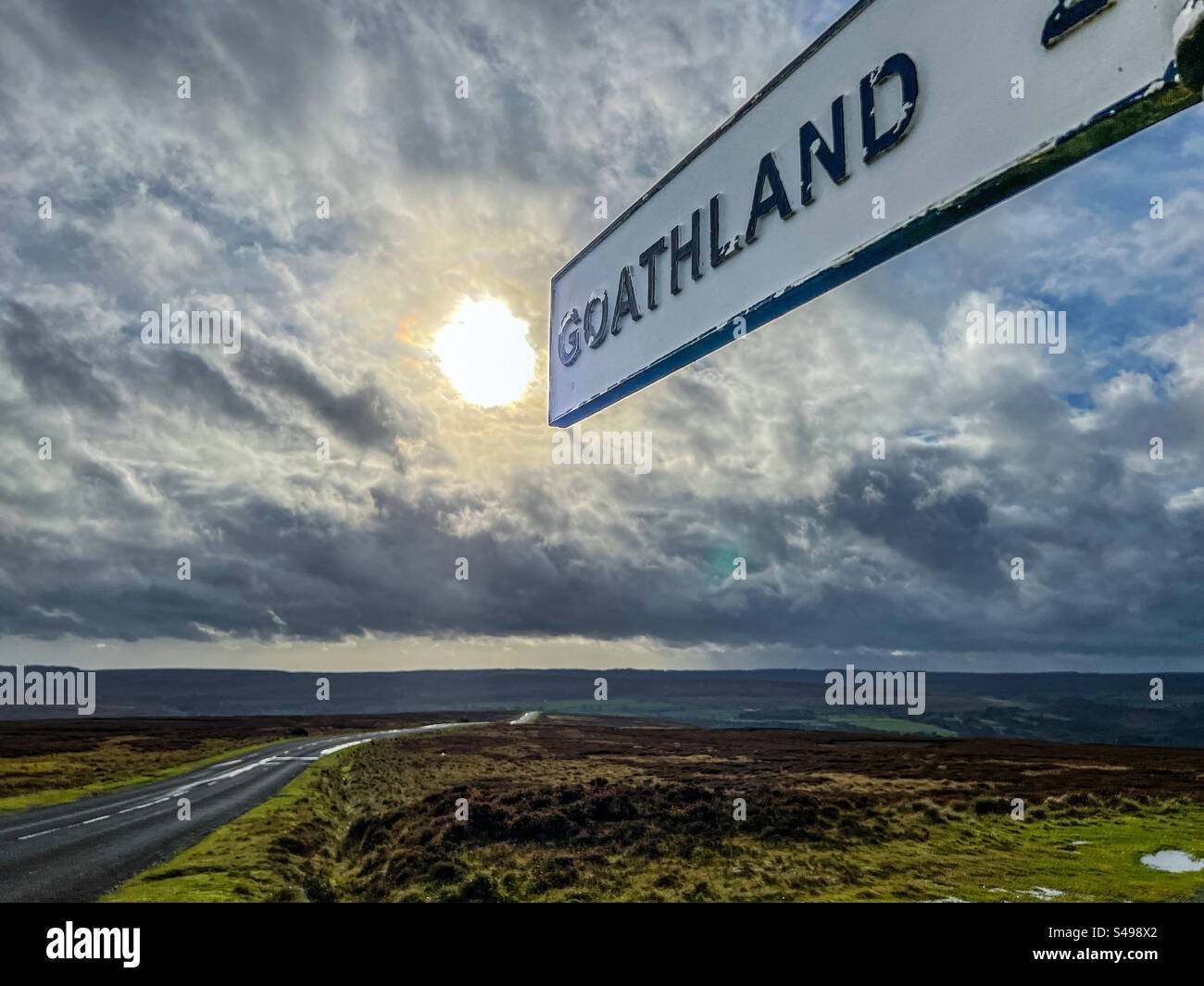 Classic roadside hi-res stock photography and images - Alamy