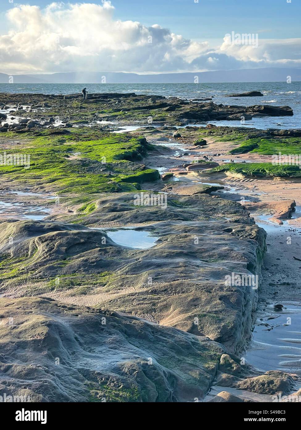 Scottish shoreline hi-res stock photography and images - Alamy