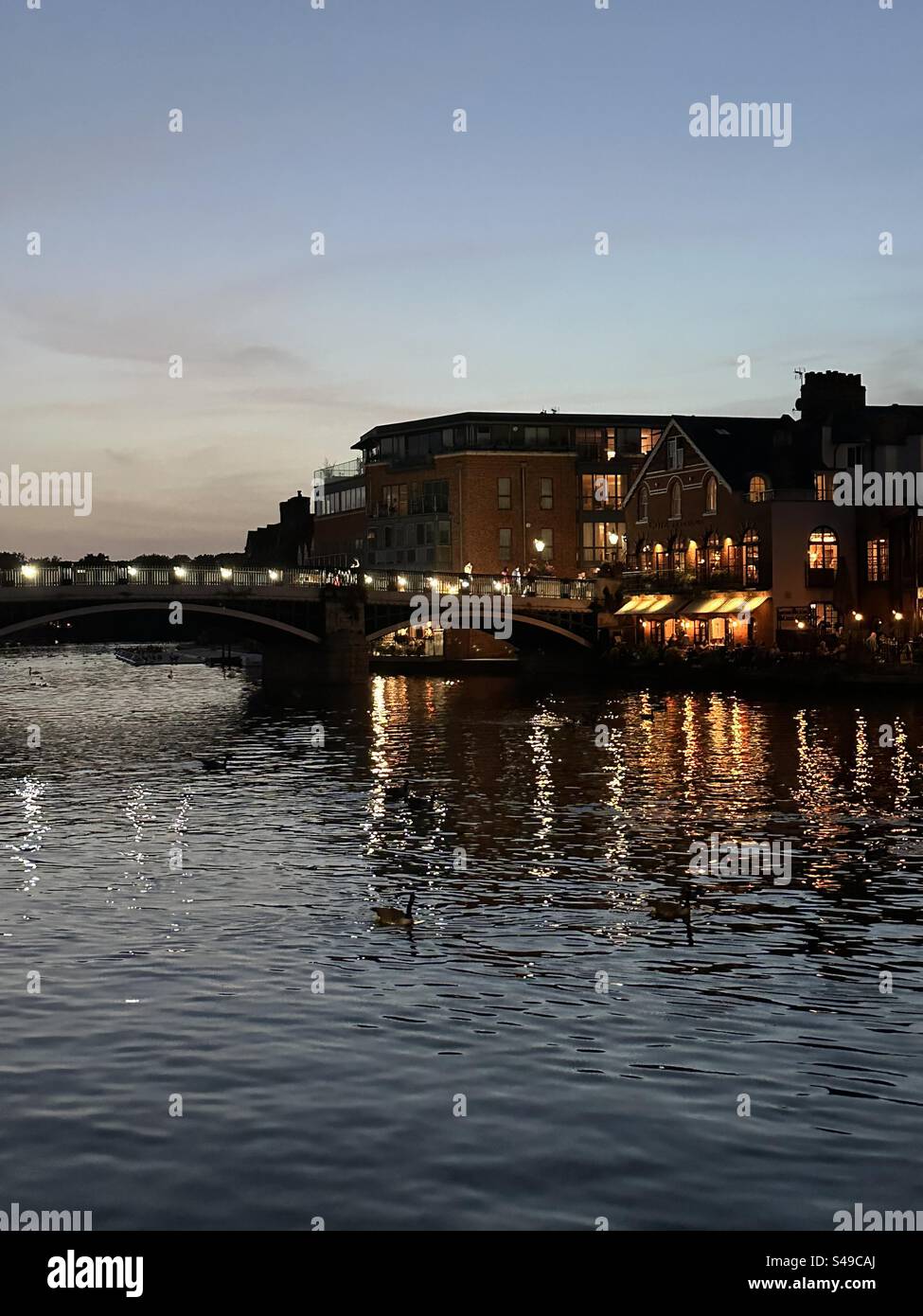 Windsor riverside hi-res stock photography and images - Alamy