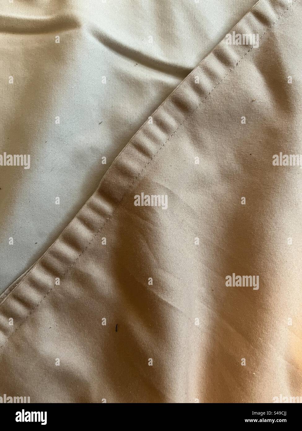 Light colored cloth hi-res stock photography and images - Alamy