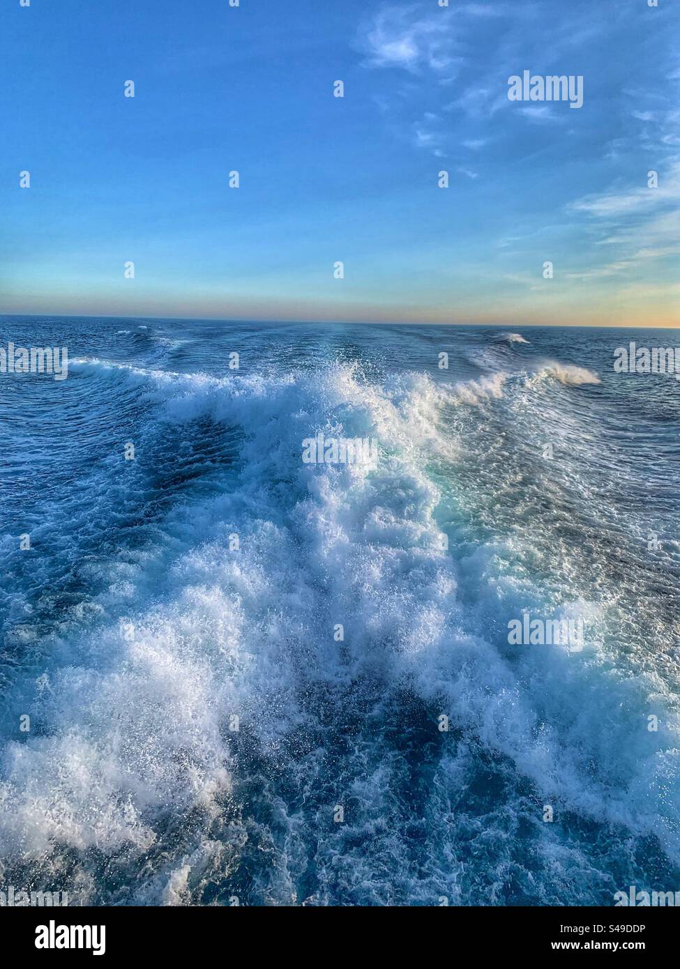 Prop ship hi-res stock photography and images - Alamy