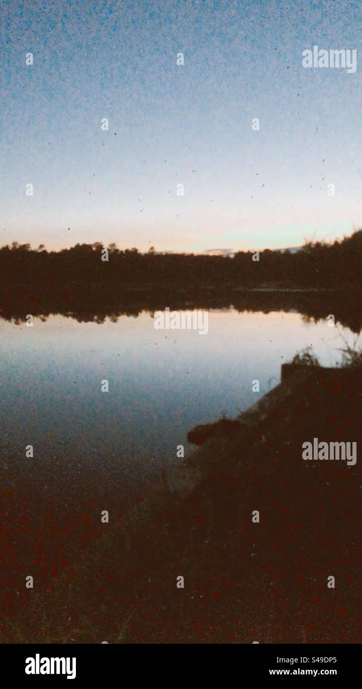 Retro lake hi-res stock photography and images - Alamy