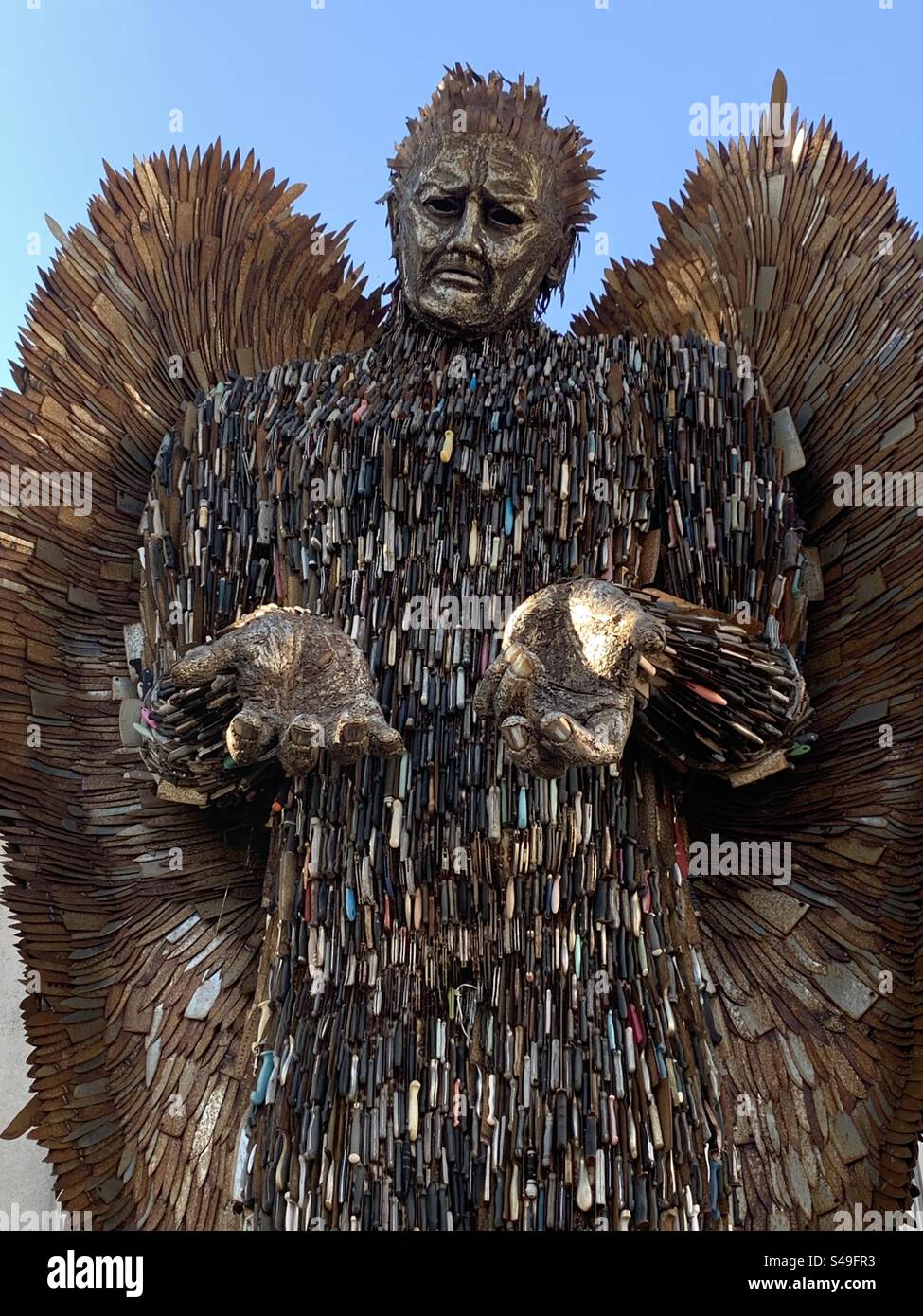 Anti knife hi-res stock photography and images - Alamy