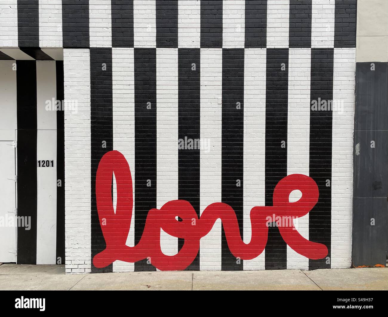 Wall mural celebrating love Stock Photo - Alamy
