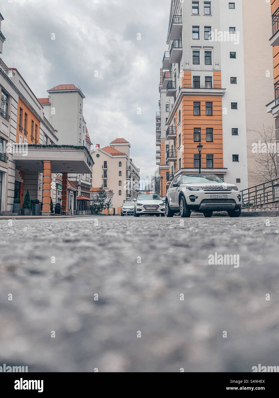 Asphalt street with car hi-res stock photography and images - Alamy