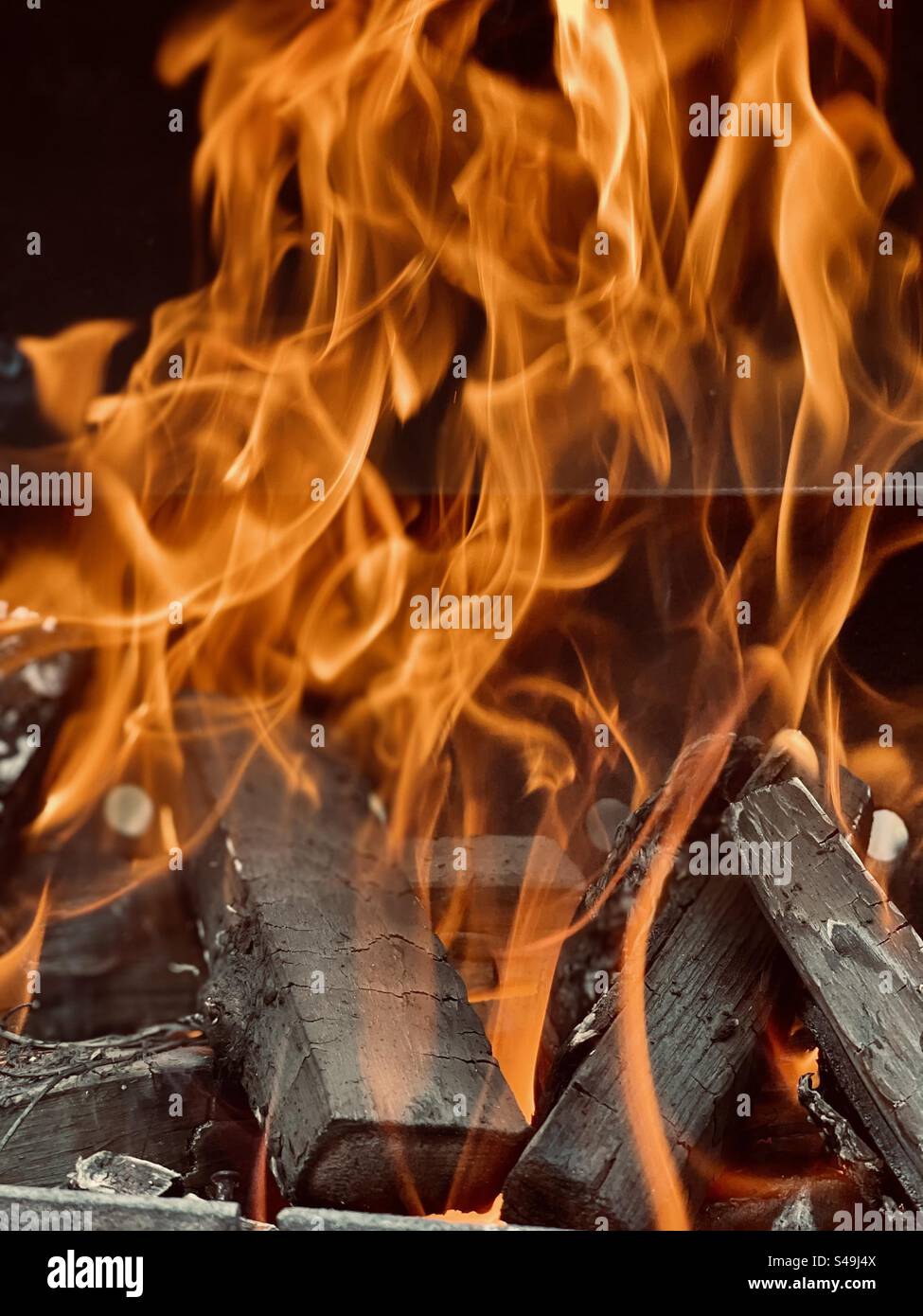 Fire brazier hi-res stock photography and images - Alamy