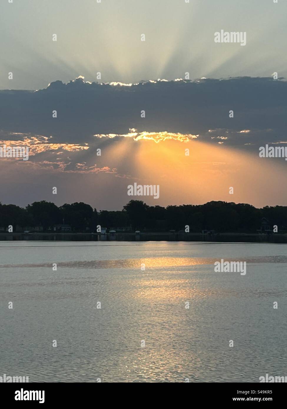 Sunray scenery hi-res stock photography and images - Alamy