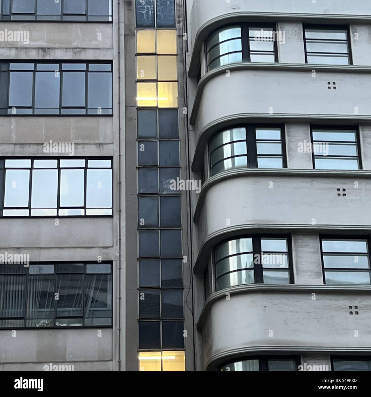London’s Victoria Coach Station Art Deco Architecture Stock Photo - Alamy