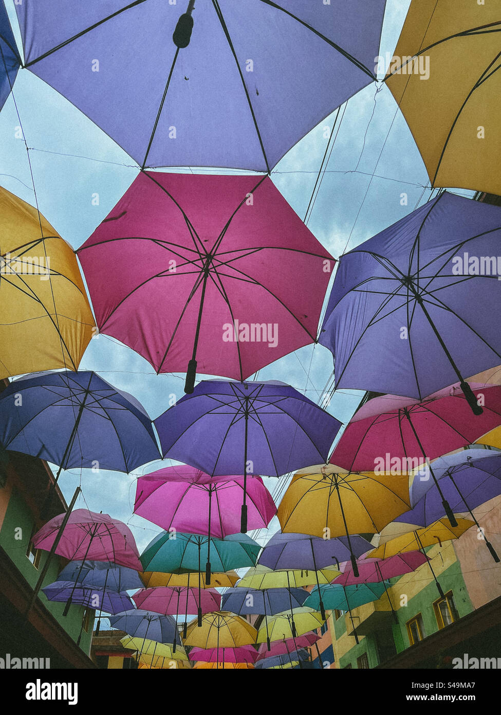 Full colours hi-res stock photography and images - Alamy
