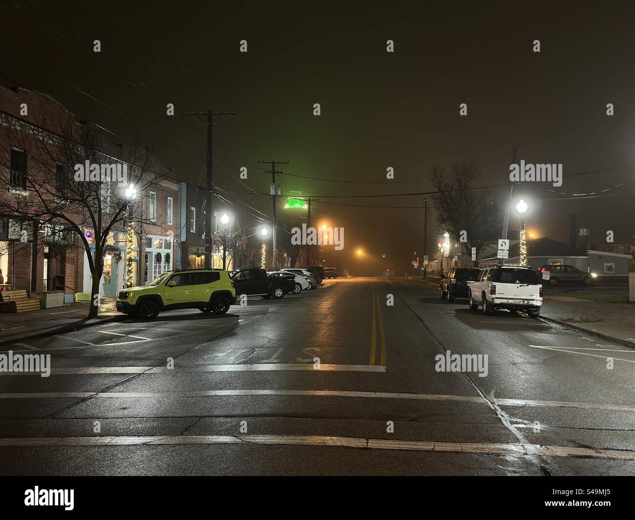 Small town ohio downtown hi-res stock photography and images - Alamy