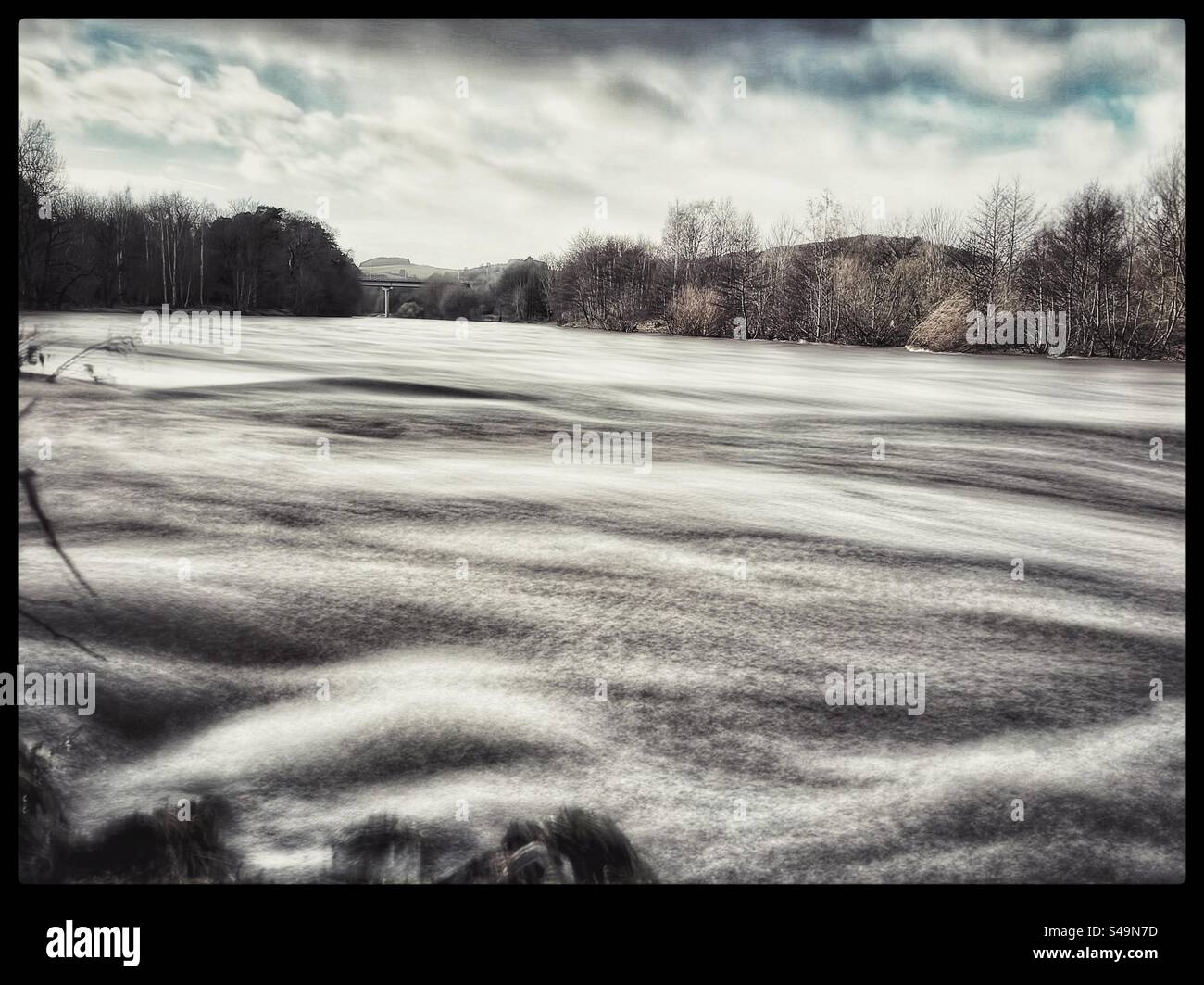 Full exposure hi-res stock photography and images - Alamy