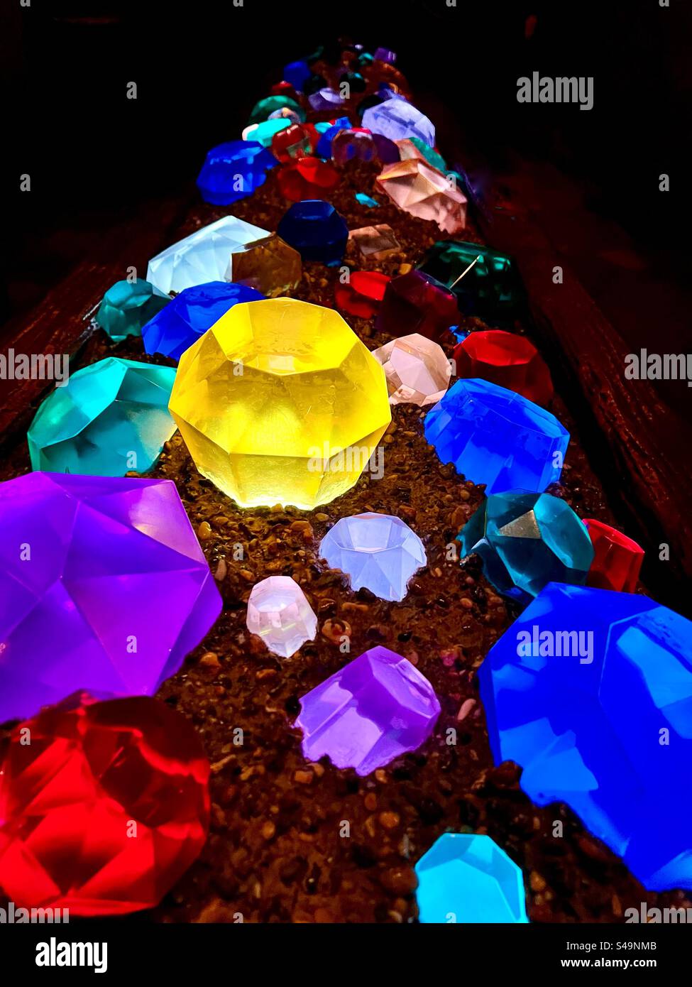 Seven Dwarf diamond mine Stock Photo - Alamy