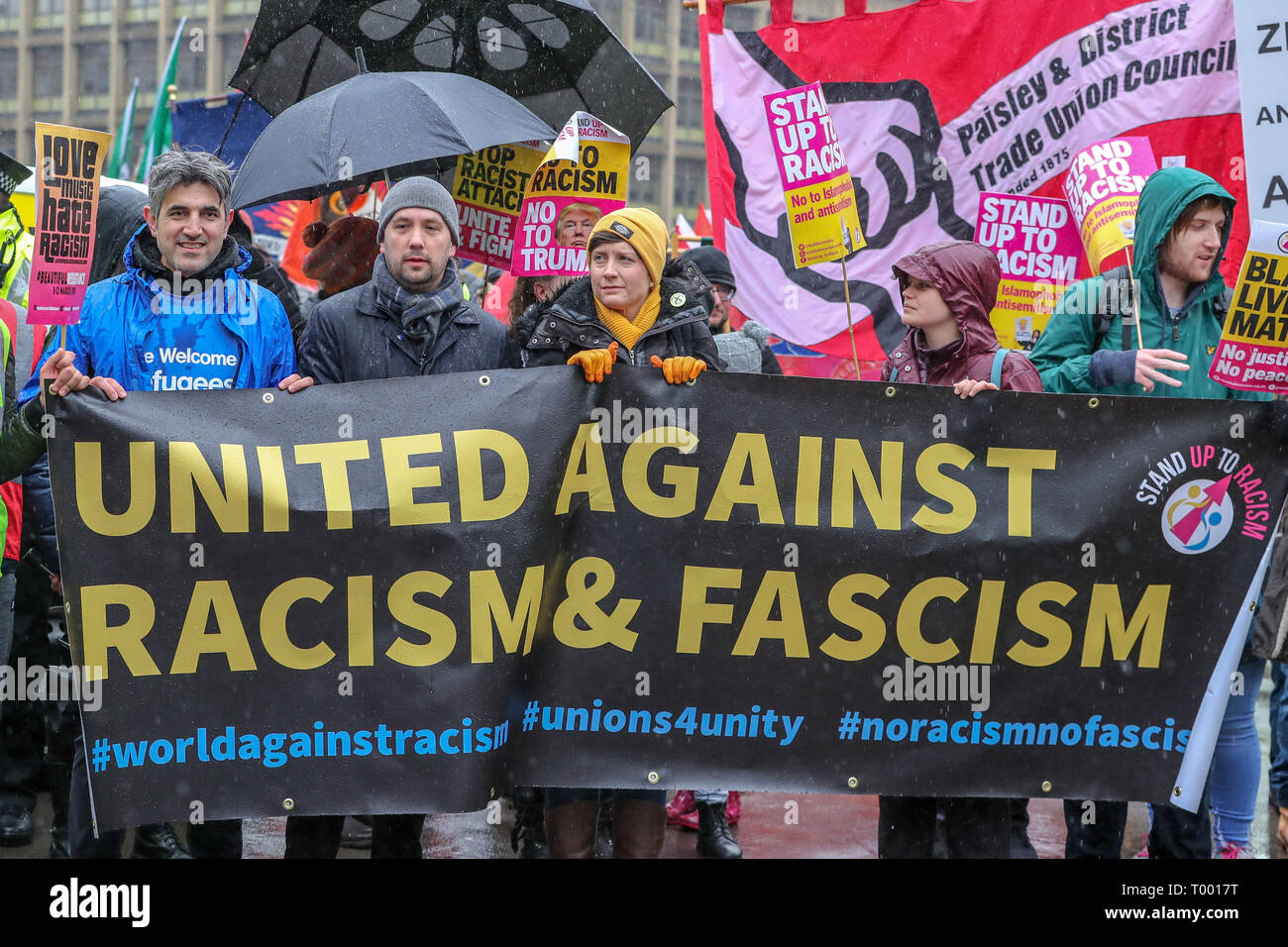 Antiracism symbol hi-res stock photography and images - Alamy