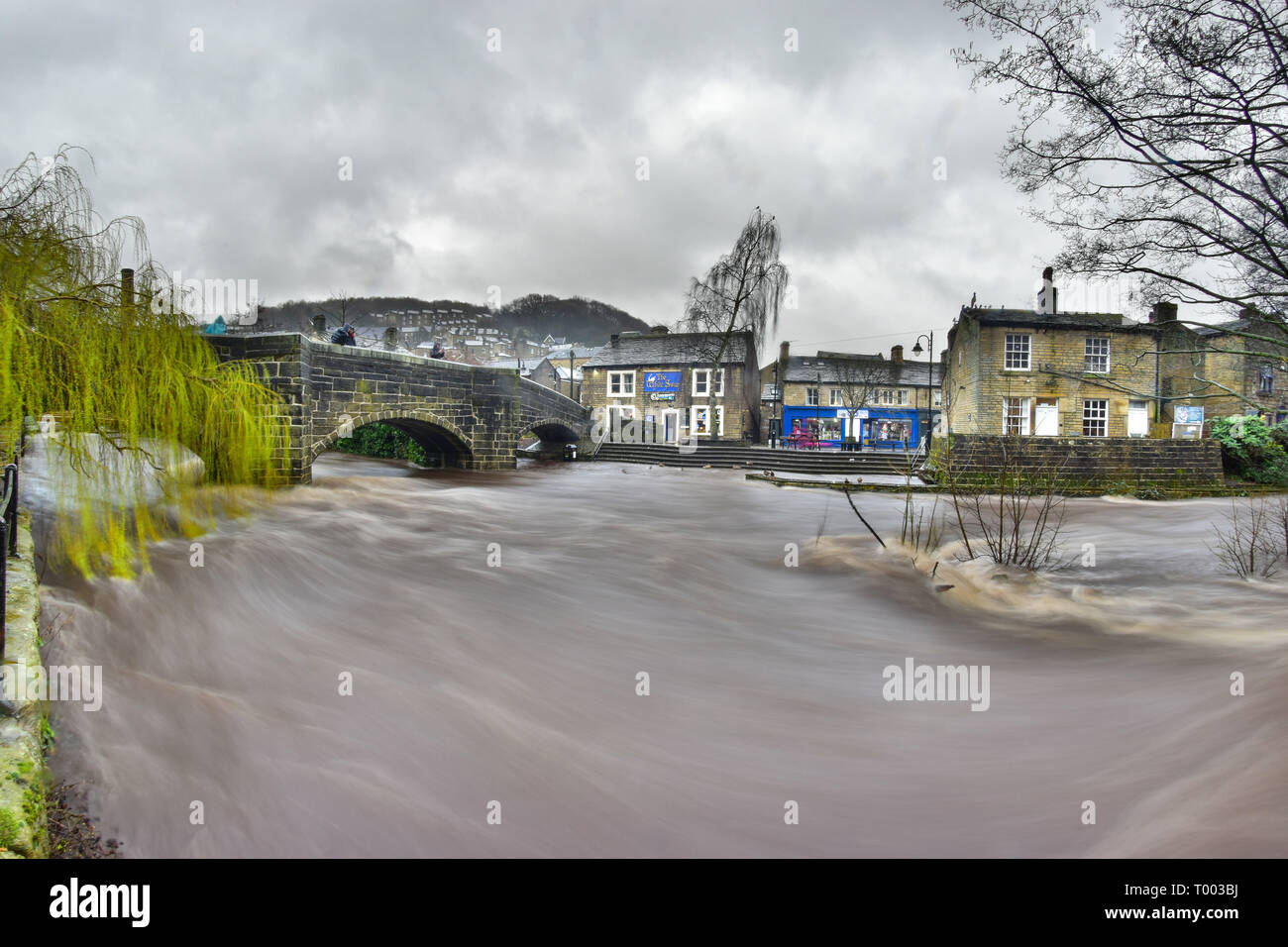 Calder valley flood 2019 hi-res stock photography and images - Alamy
