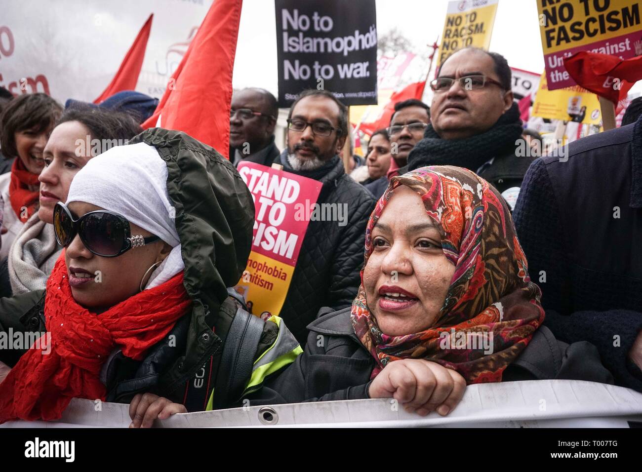 Anti racists hi-res stock photography and images - Alamy