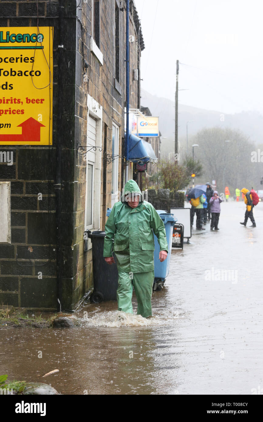 Calder valley flood 2019 hi-res stock photography and images - Alamy